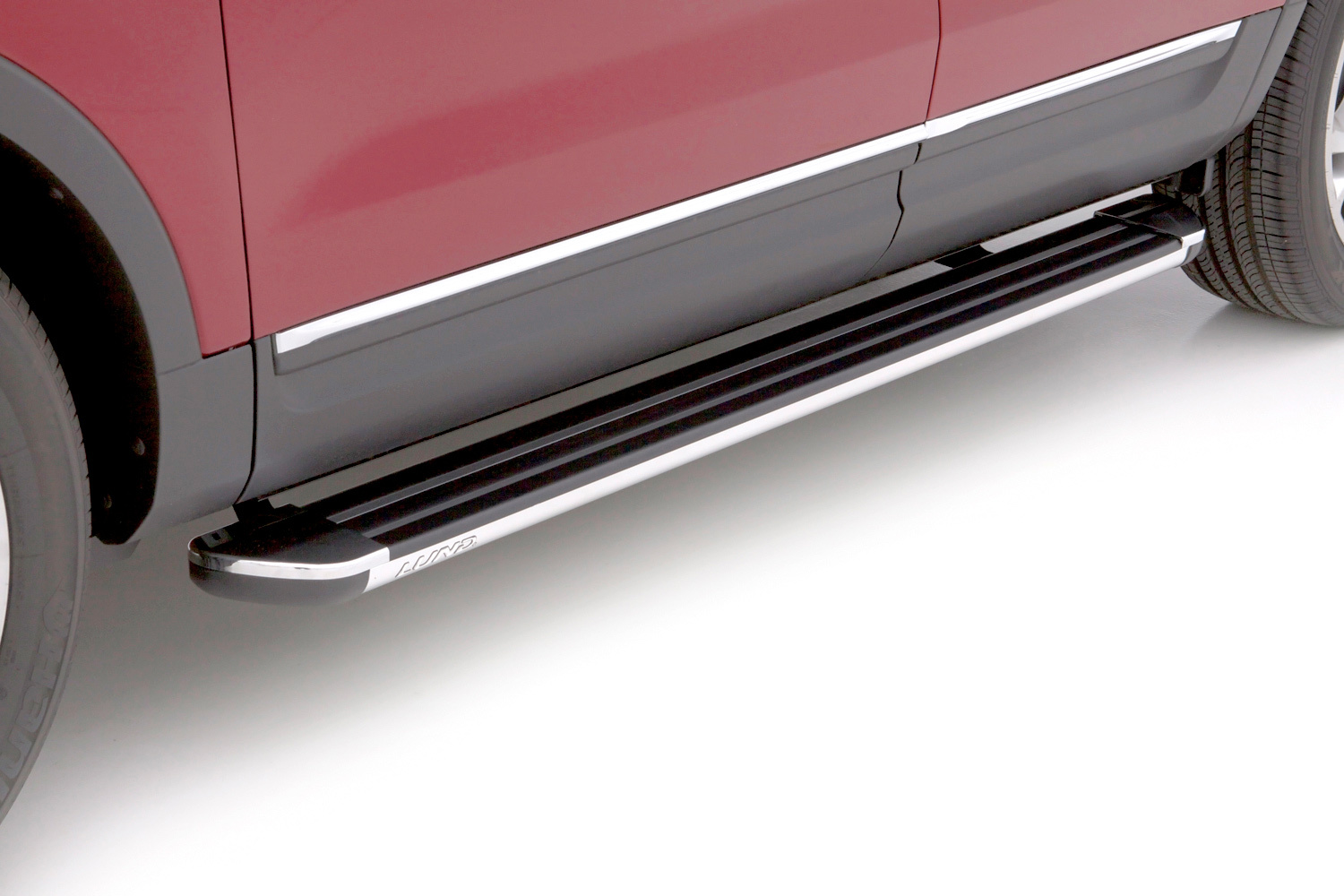 Lund Crossroads Running Boards - Rapid Shipping on Lund Side Steps