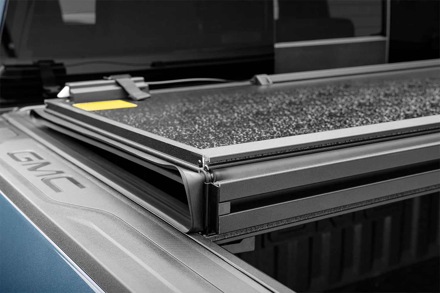 RealTruck UnderCover Select Hard Folding Tonneau - Read Reviews & RAPID ...