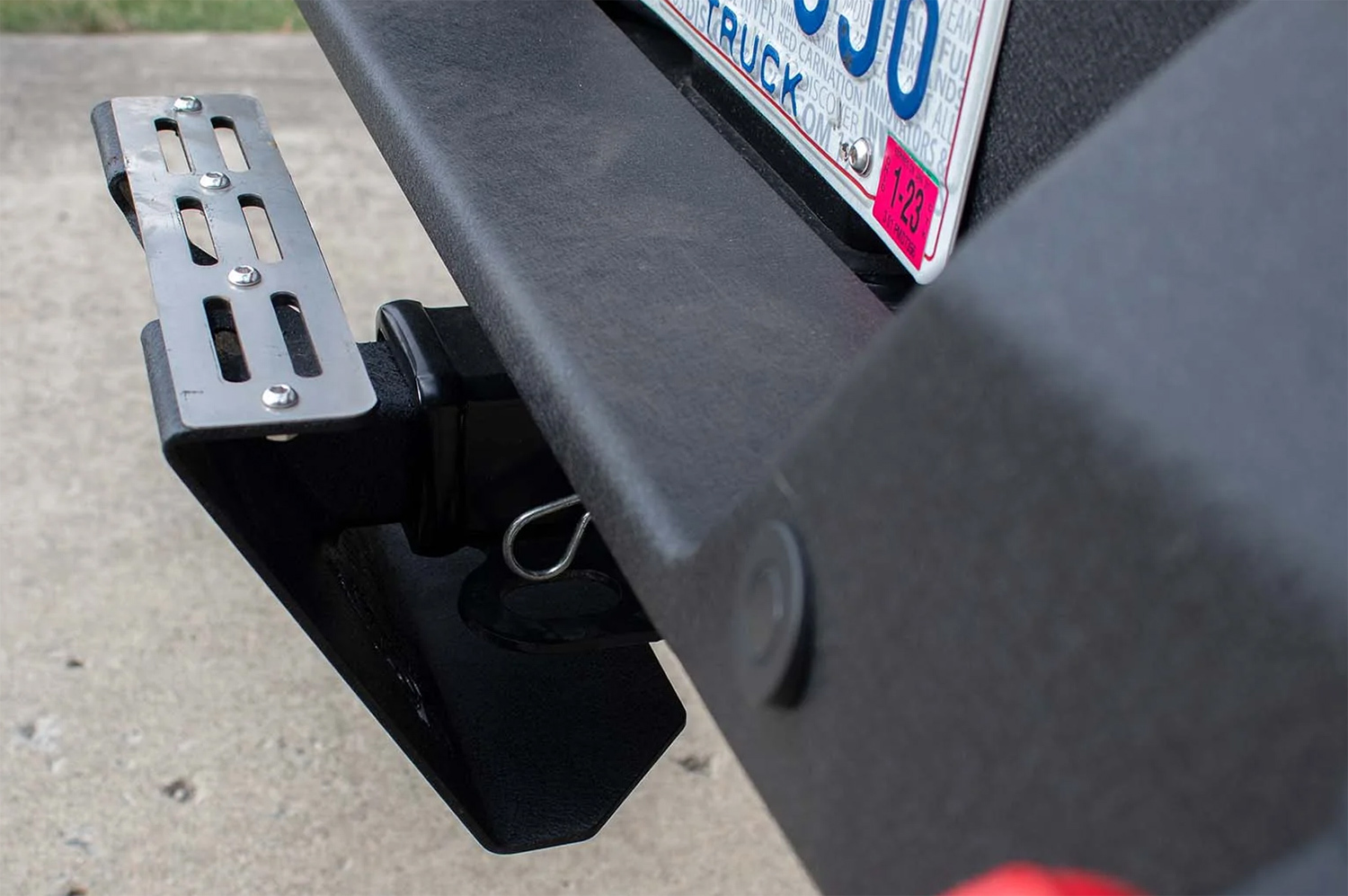 Fishbone Offroad Hitch Mounted Step - Read Reviews & FAST SHIPPING!