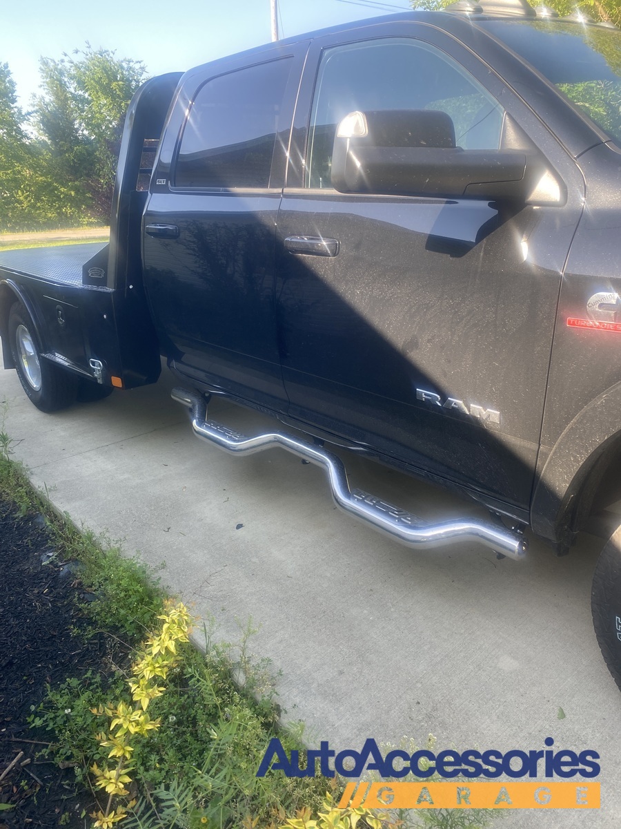 Lund Latitude Nerf Bars, Free Shipping on Lund Running Boards